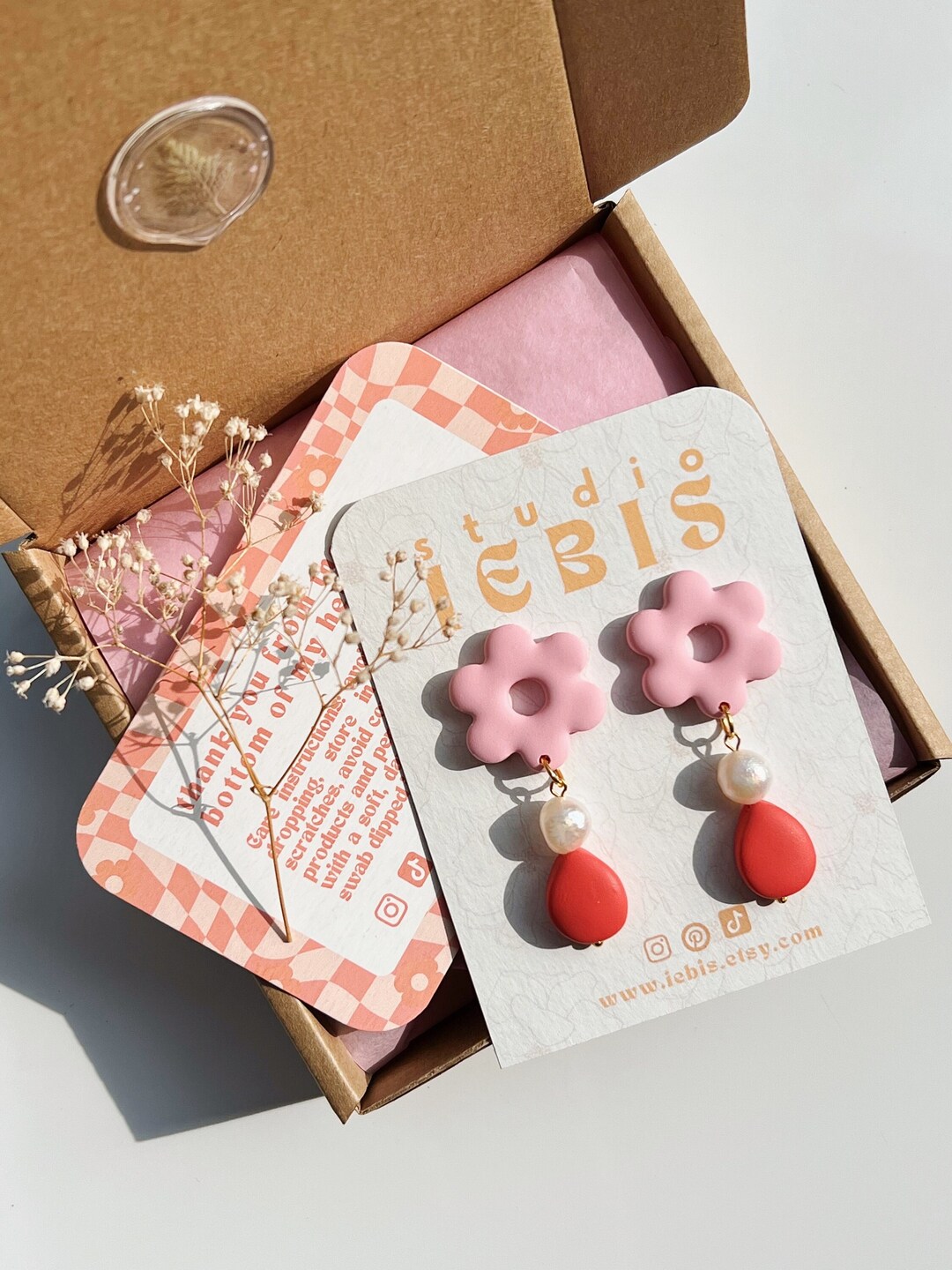 Romantic Earrings / Flower Earrings / Feminine Earrings / Iebis ...