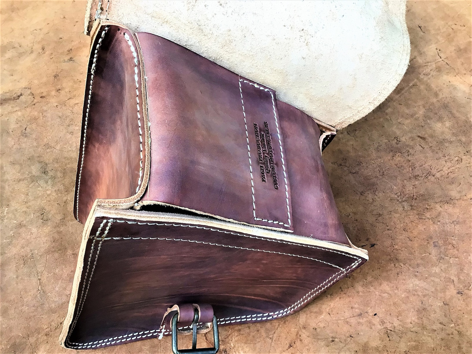 SOFTAIL Custom Motorcycle Side Bag, "mod. Choppers 001B Antique Brown ...