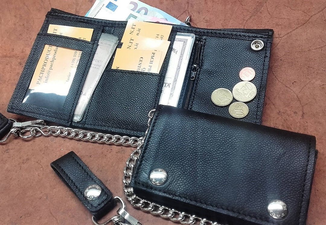 Men's Wallet in Soft Leather With Chain, Men's Leather Wallet, CHICCO ...