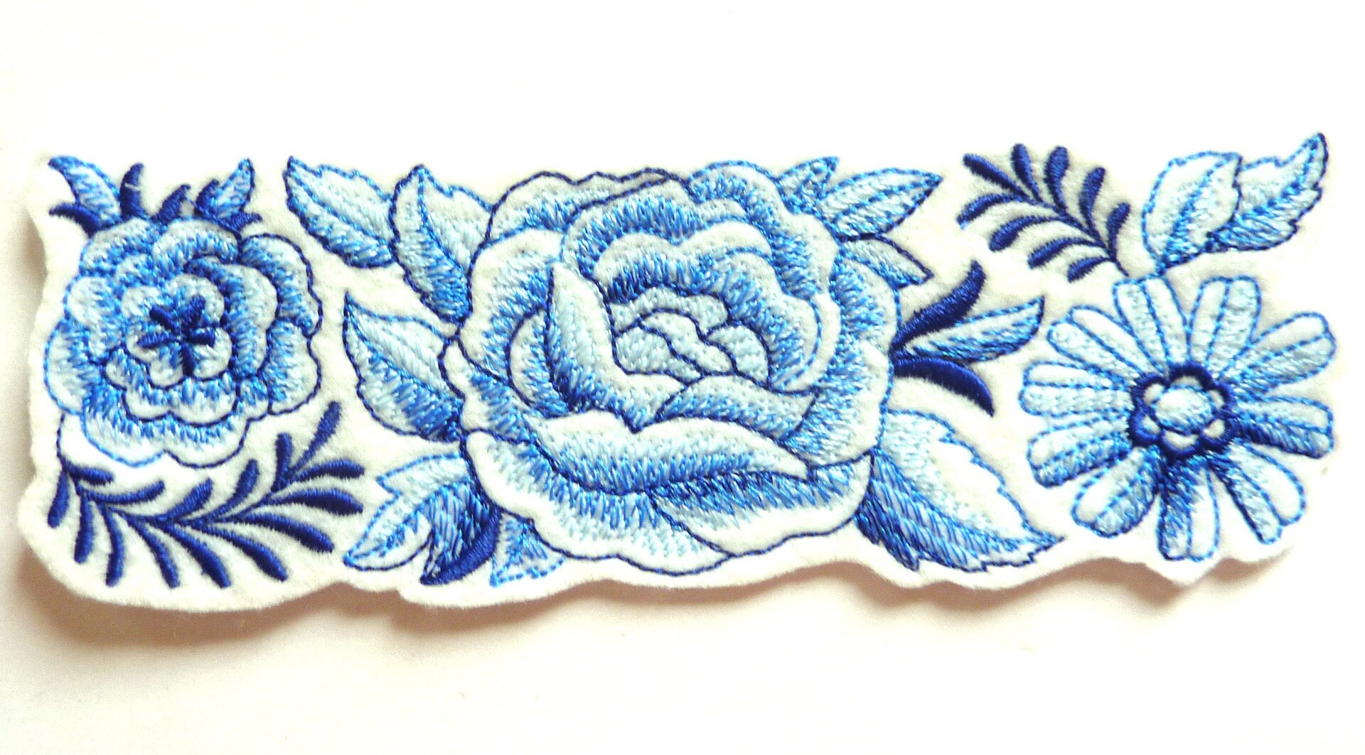 Appliqué écusson broderie thermocollant frise fleurs bleues | Etsy