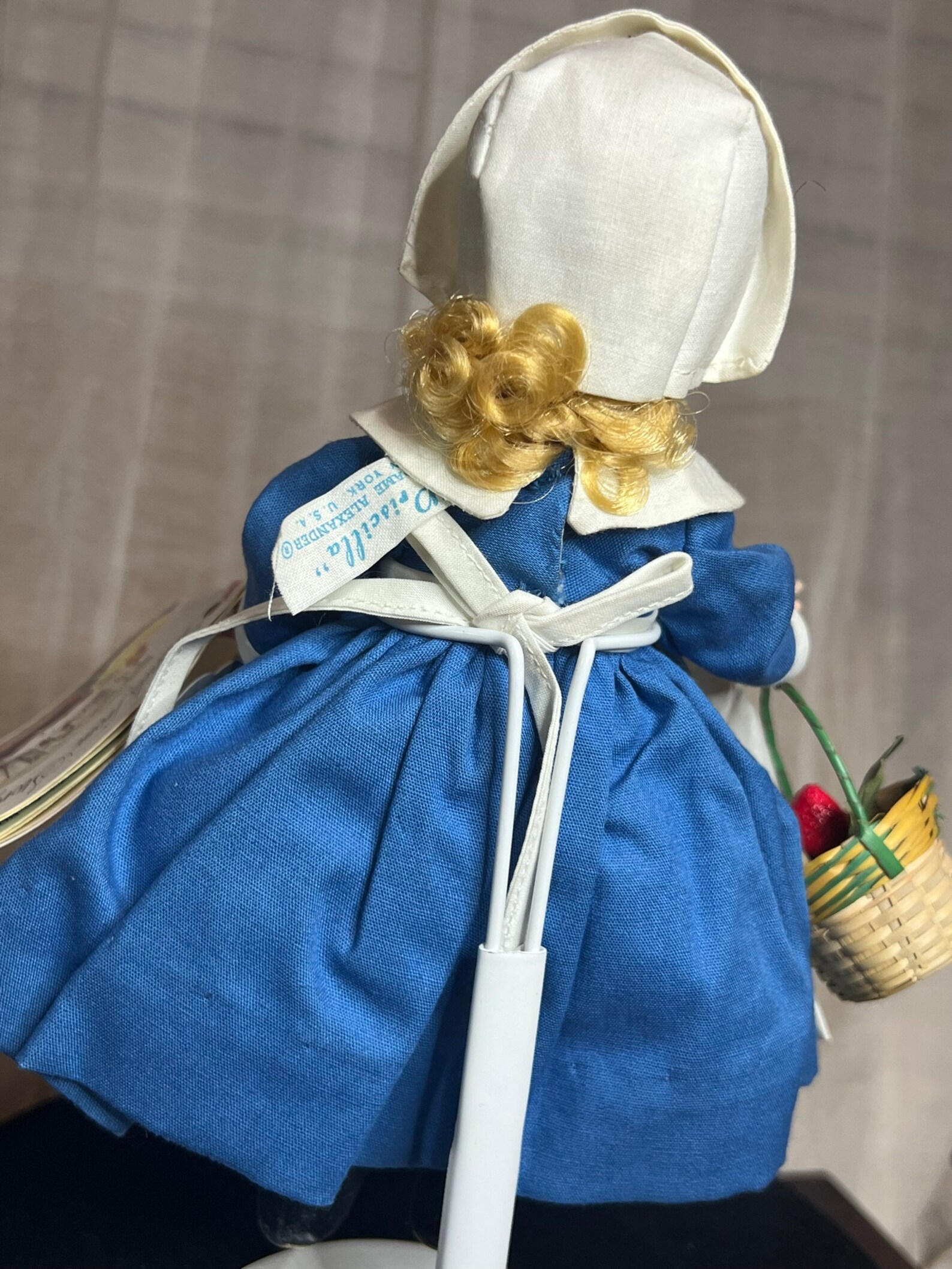 Madame Alexander Priscilla 1965 W/ Fruit Basket Rare Collectible 8 Doll ...