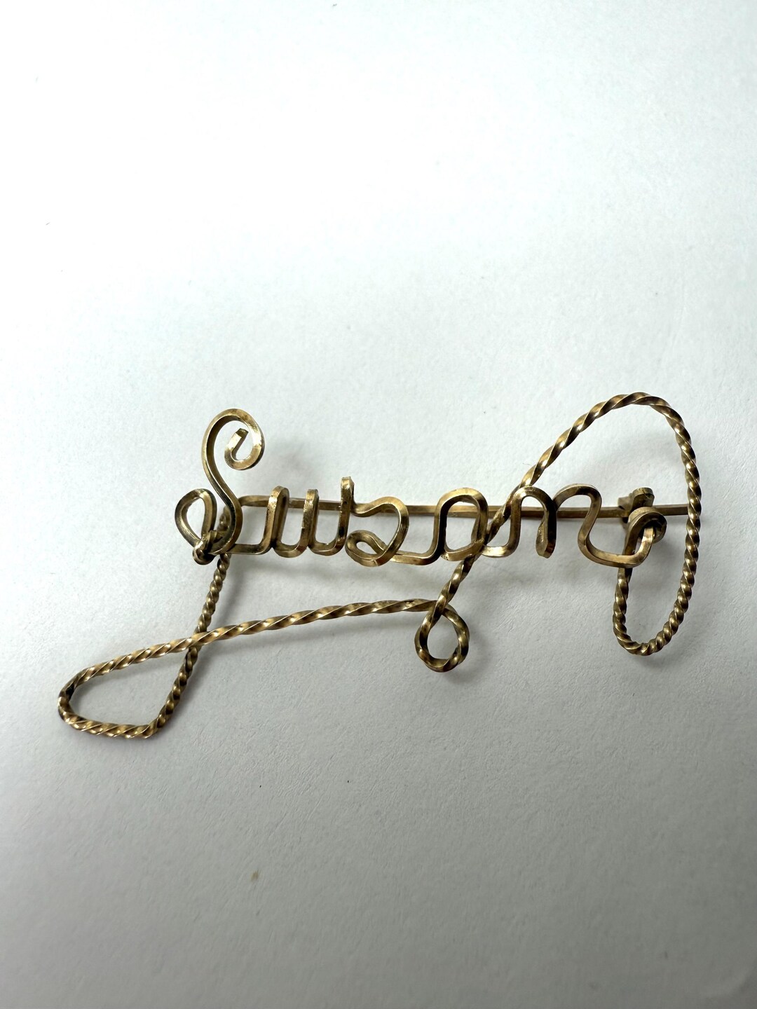 Vintage Gold Tone Name Tag Suzan Letters Hand Made Brooch Pin - Etsy