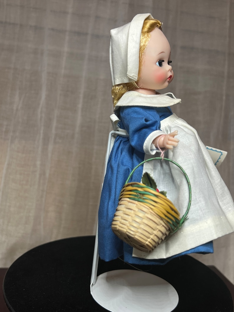 Madame Alexander Priscilla 1965 W/ Fruit Basket Rare Collectible 8 ...