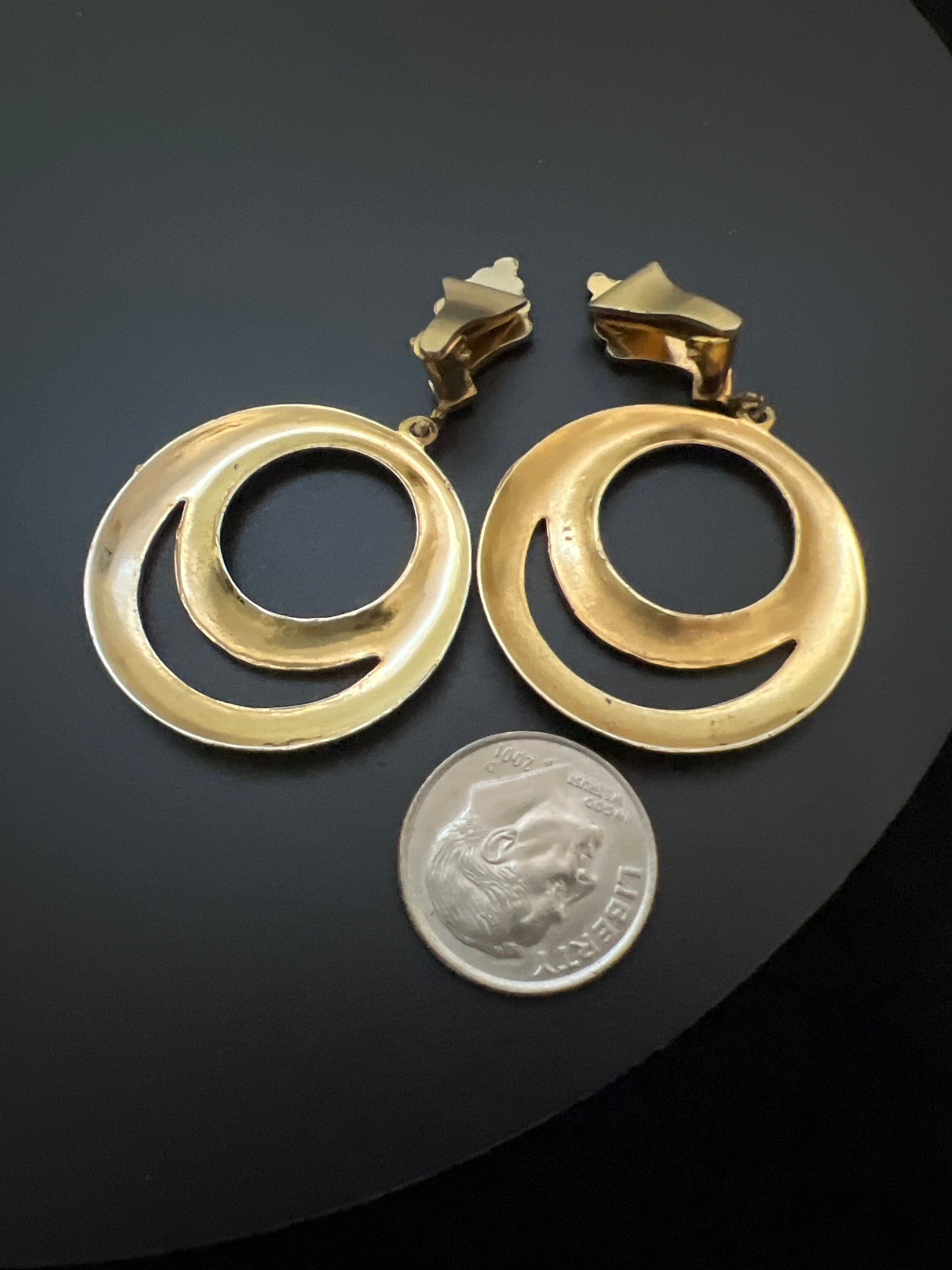 Vintage Damascene Vintage Hoop Clip on Earrings-signed Spain - Etsy