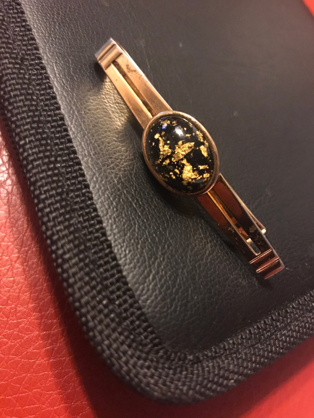 Vintage Anson Gold Tone Gold Flakes Lucite Tie Clip-vintage Men ...