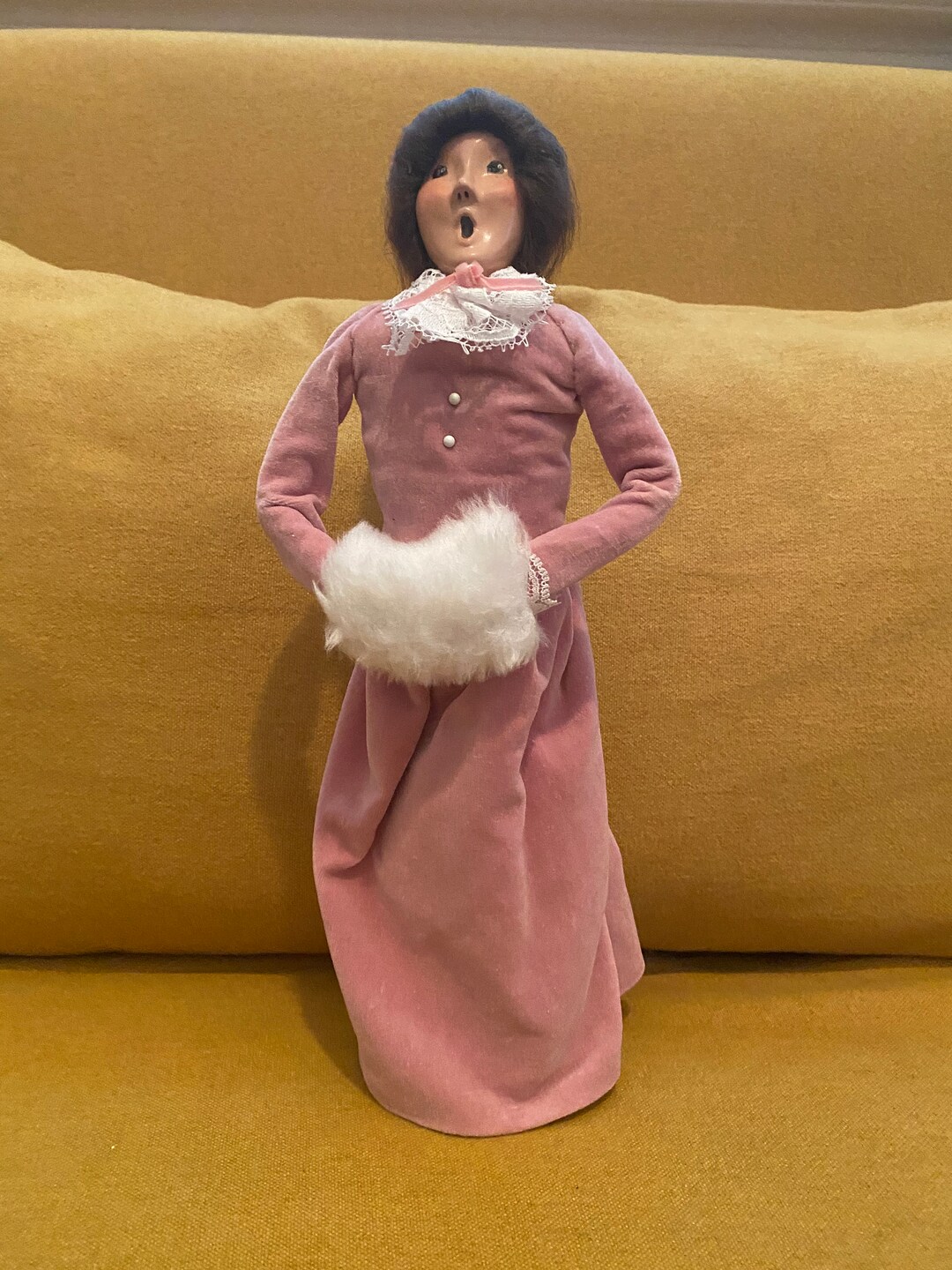 Byers Choice LTD the Caroler Figurine Doll- Christmas Holiday 1986 - Etsy