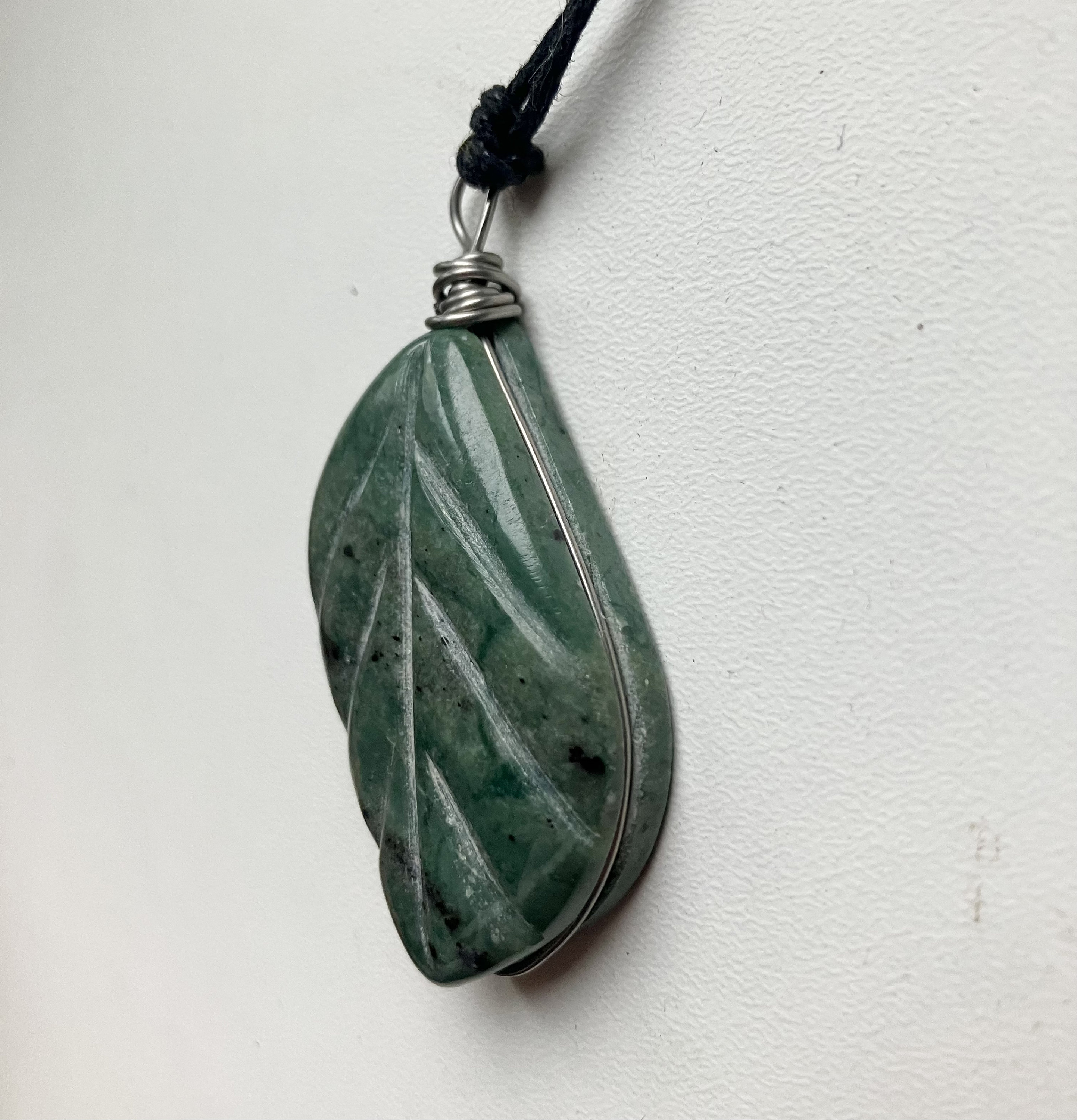 Large Natural Mexican Jade Hand Carved Leaf Pendant - Etsy