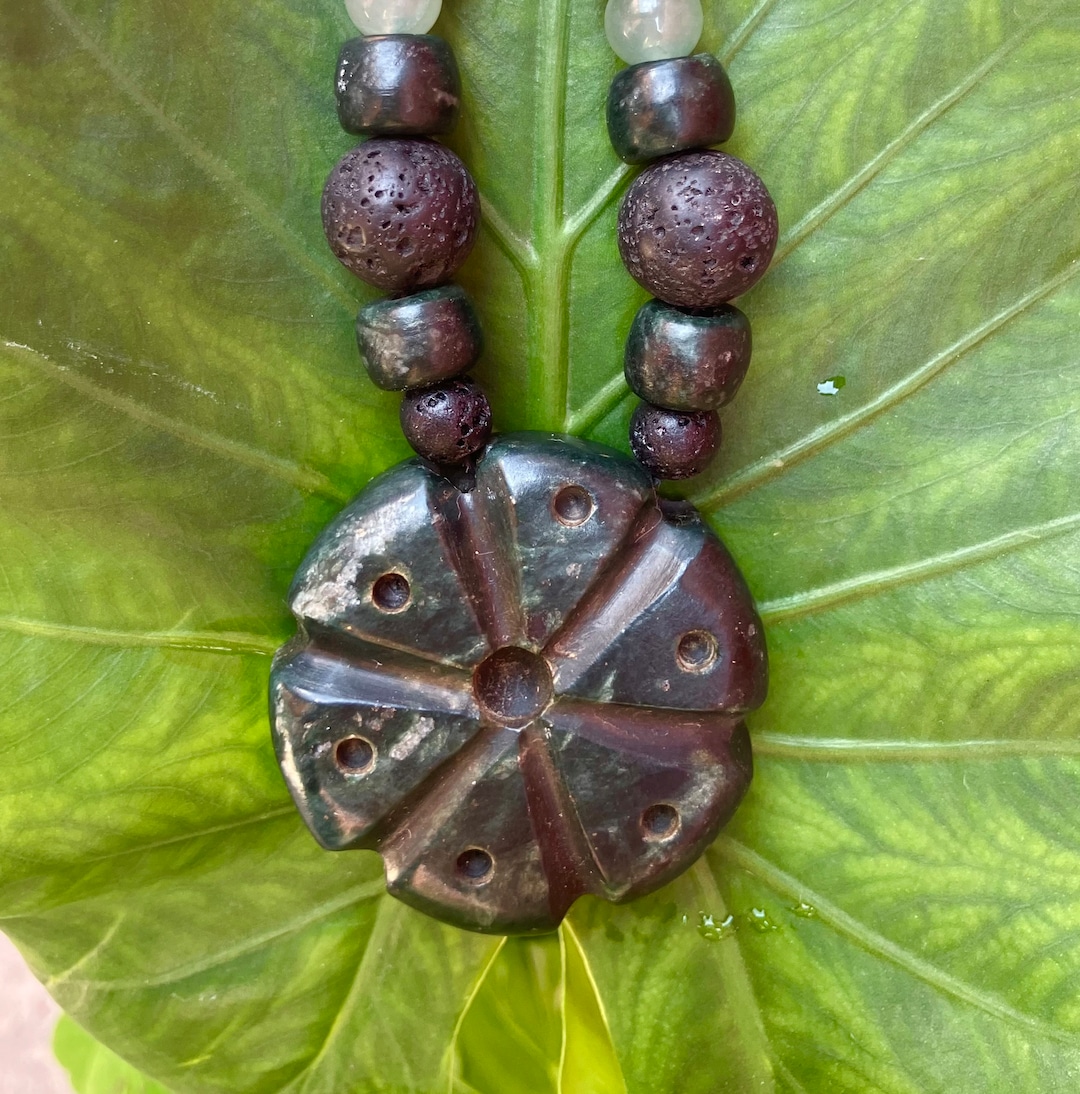 LARGE Natural Mexican JADE PEYOTE Cacti / Cactus Hand Carved Necklace ...