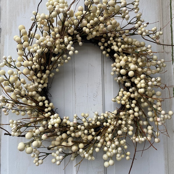 White Berry Wreath - Etsy