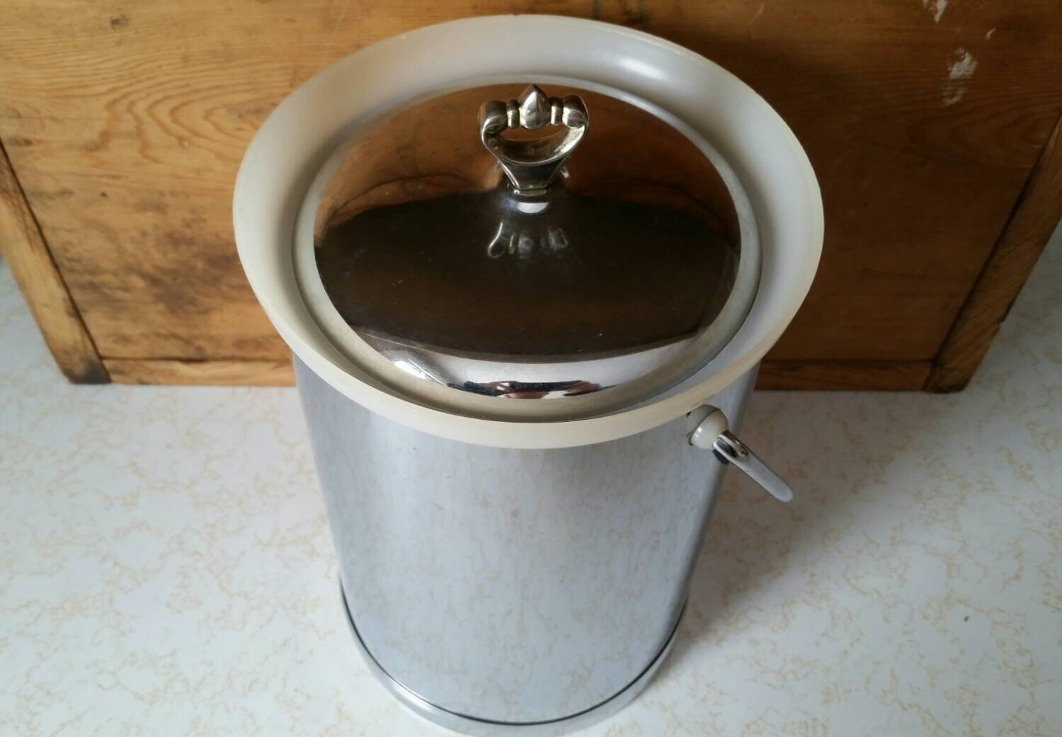 Vintage Metal Ice Bucket/ Retro Metal Ice Bucket/ Retro Ice Bucket/ Mid ...