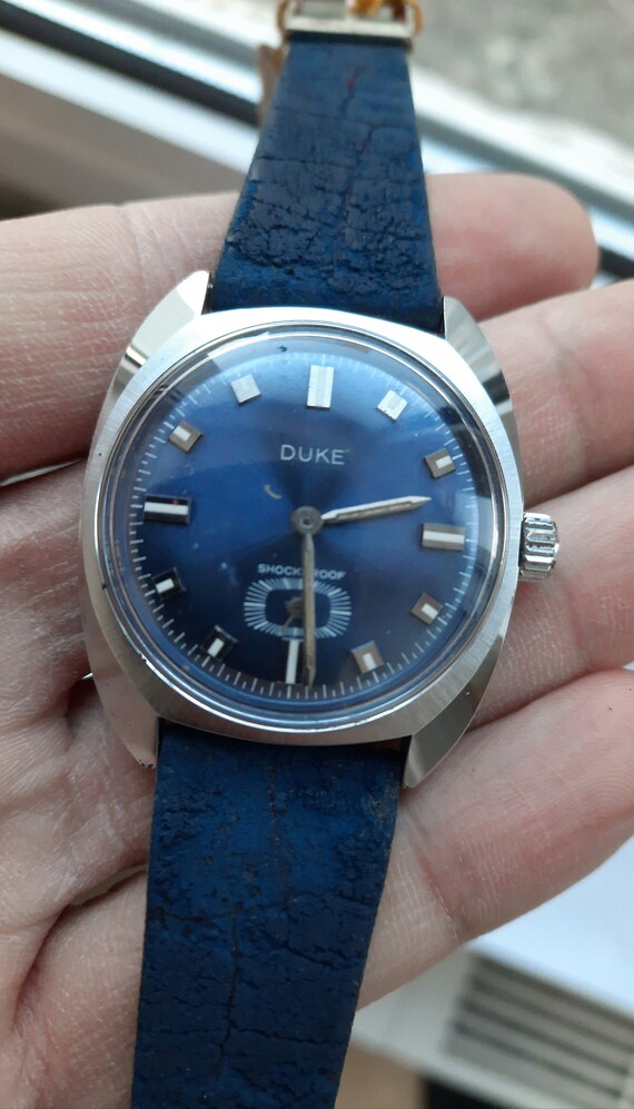Rare Duke Compressor Watch - Gem