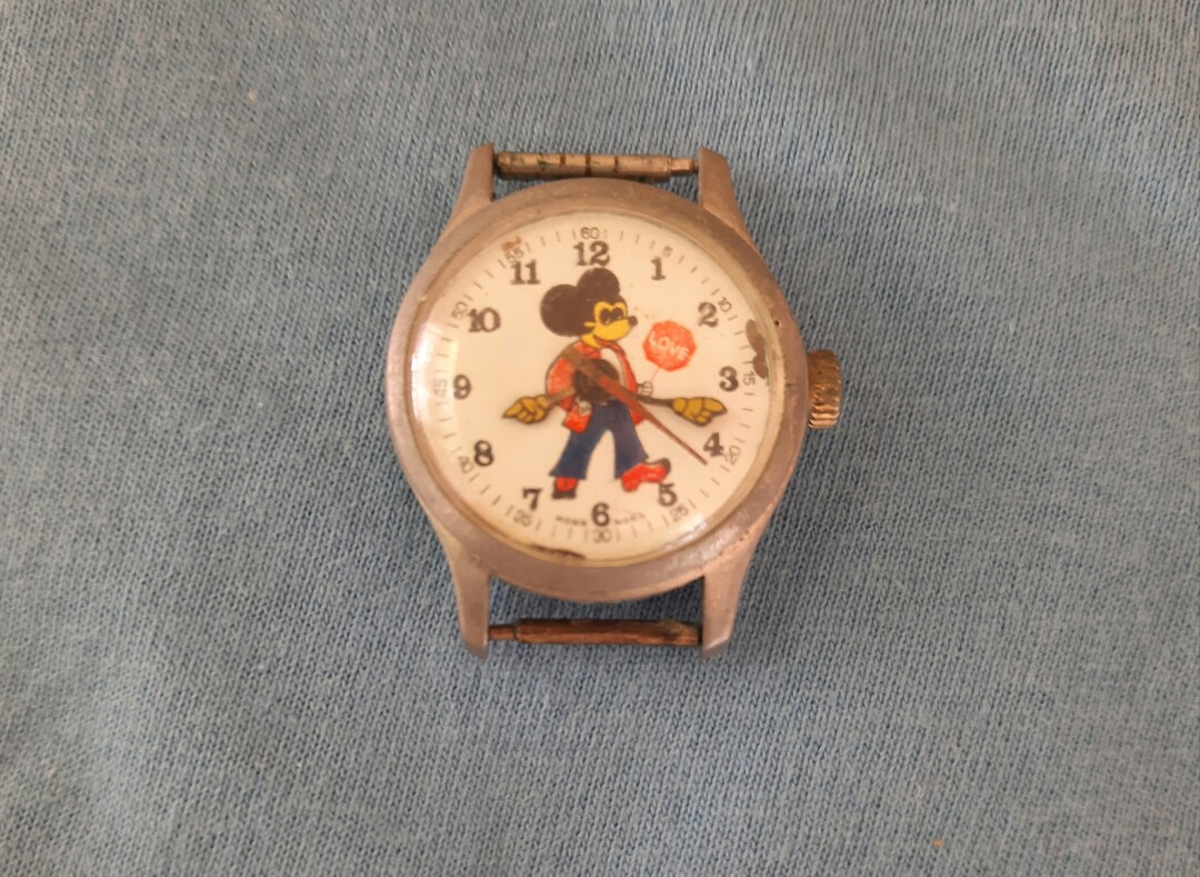 Vintage Mickey Mouse Watch - Etsy Canada
