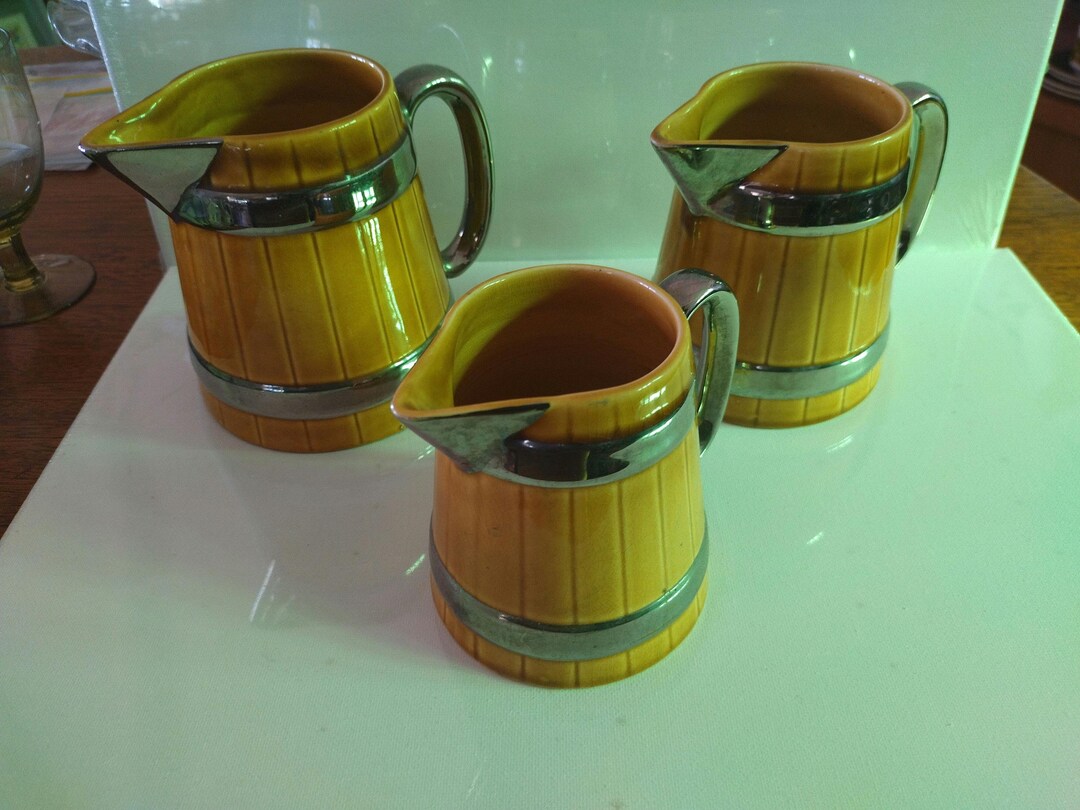 Vintage 3 Jug Set Wade England Barrel Theme Graduated - Etsy