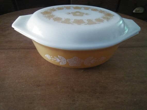 Vintage Pyrex 70s Oval Golden Butterfly Covered Casserole Dish | Etsy
