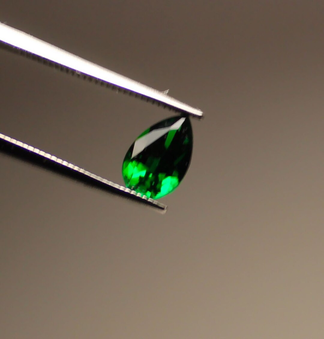 VIVID CHROME TOURMALINE – 9.7 X 6.4 Mm Pear Shape – Natural & Untreated ...