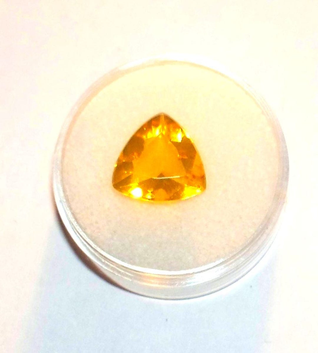Mexican Golden Yellow Fire Opal – 11.5-millimeter Facetted Trillion ...