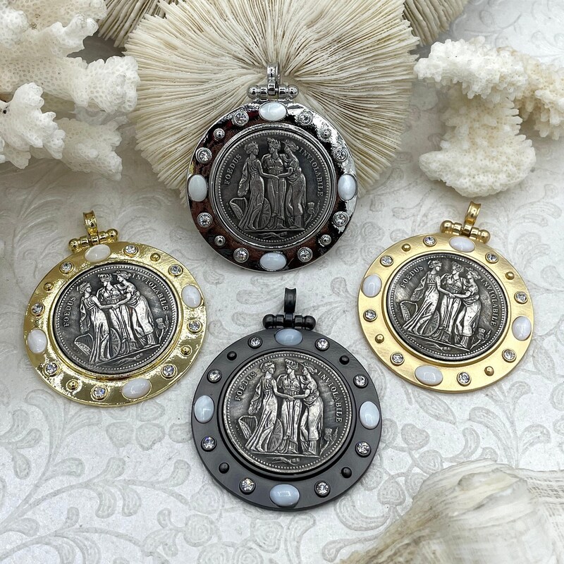 Three Graces Silver Pendant - Etsy