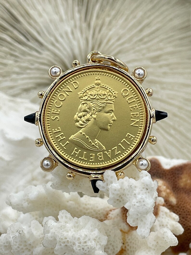 Queen Elizabeth II Coin Pendant Royal Coin Pendant Queen - Etsy
