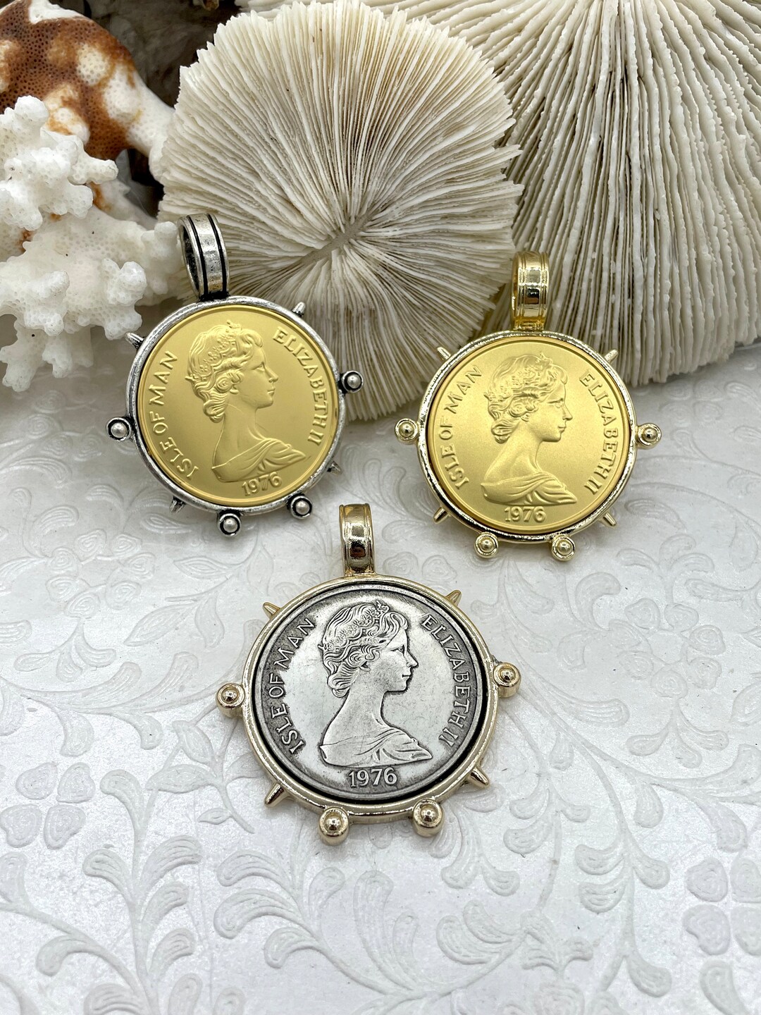 Queen Elizabeth II Coin Pendant, Royal Pendant, Queen Pendant, Coin ...