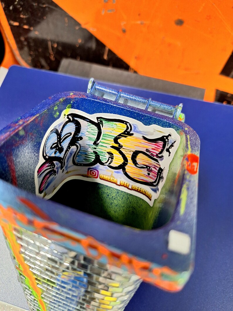 Graffiti Art GLAM CAN Trash Can Collectors Original Art by Omega - Etsy
