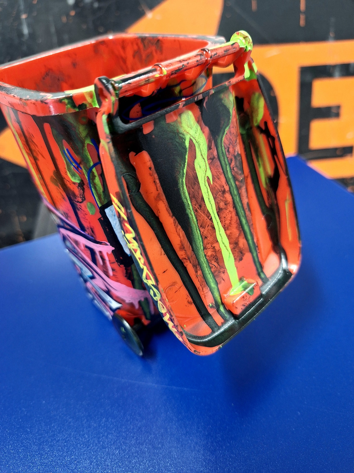 Graffiti Art L.A. Trash Can Collectors Original Art by Omega - Etsy