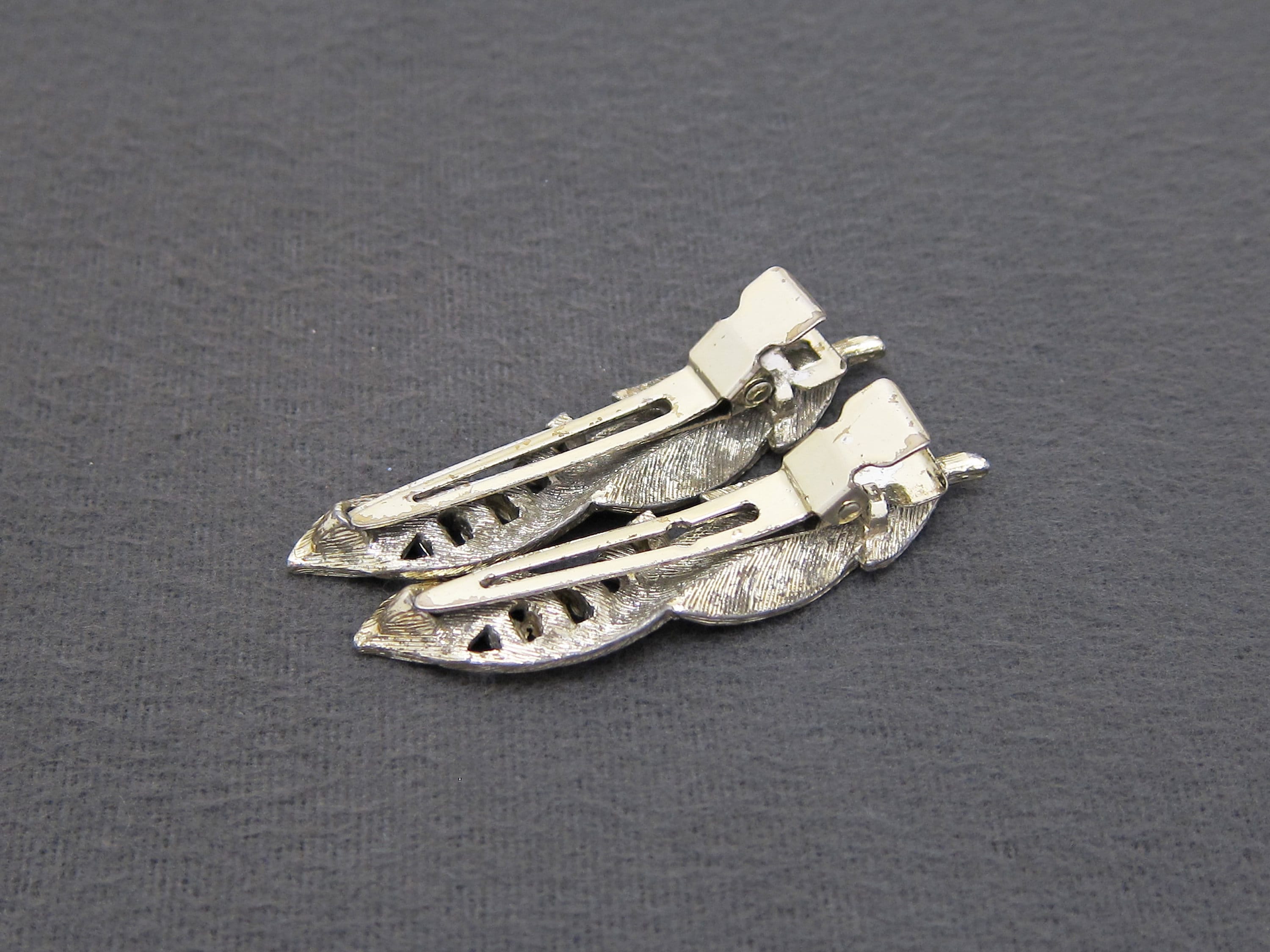 1960's Vintage Rhinestone Hair Clip PAIR, Pale Gold-tone Leaf W ...