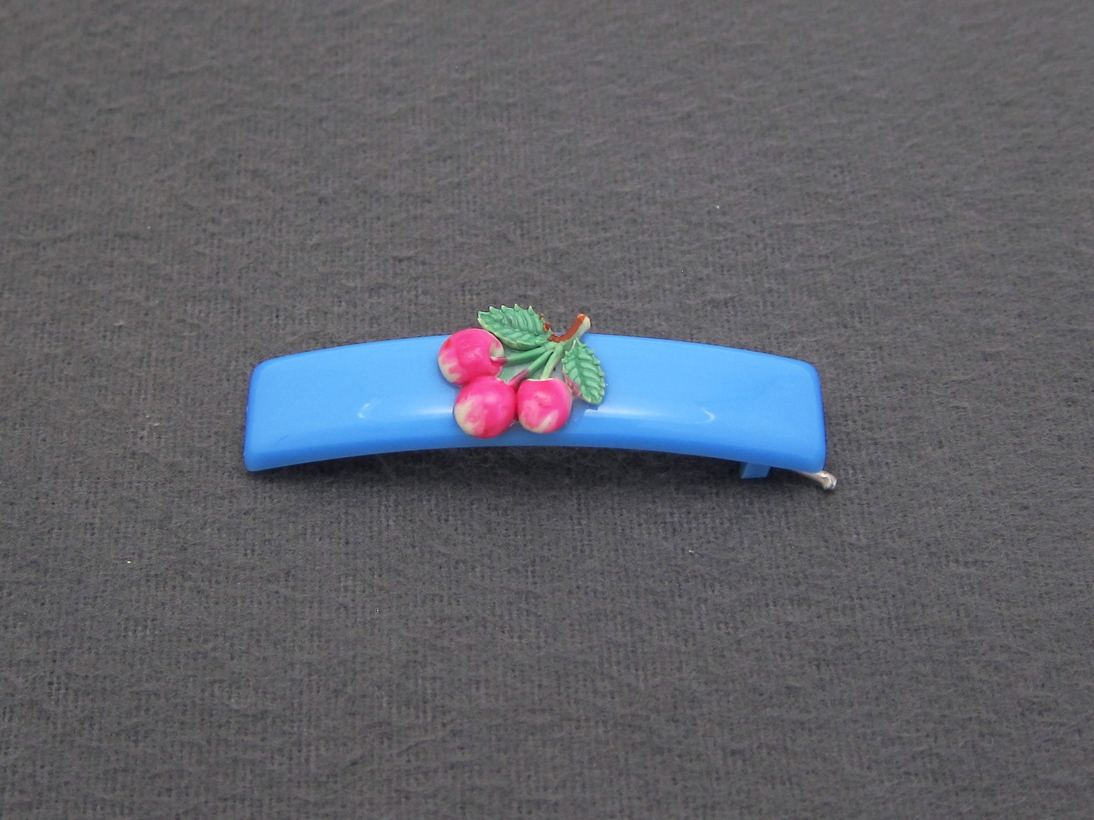 1950's TIP-TOP Vintage Hair Clip, 2.3" Sky Blue Plastic Barrette W ...