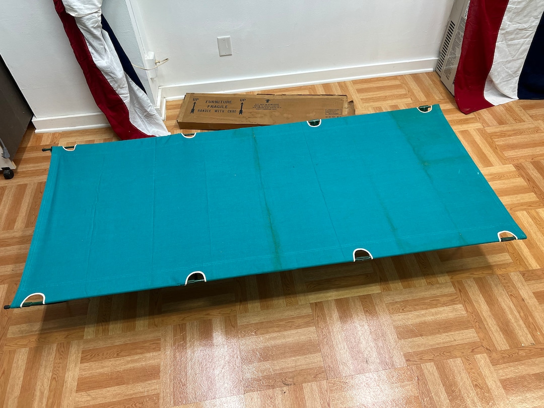 Vintage CANVAS COT Metal Frame Camping Camp Algoma Net Company Trumaid ...