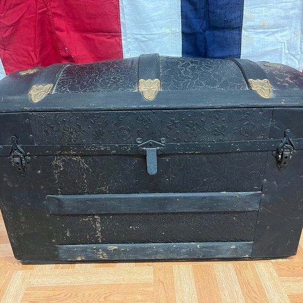 Camelback Trunk - Etsy