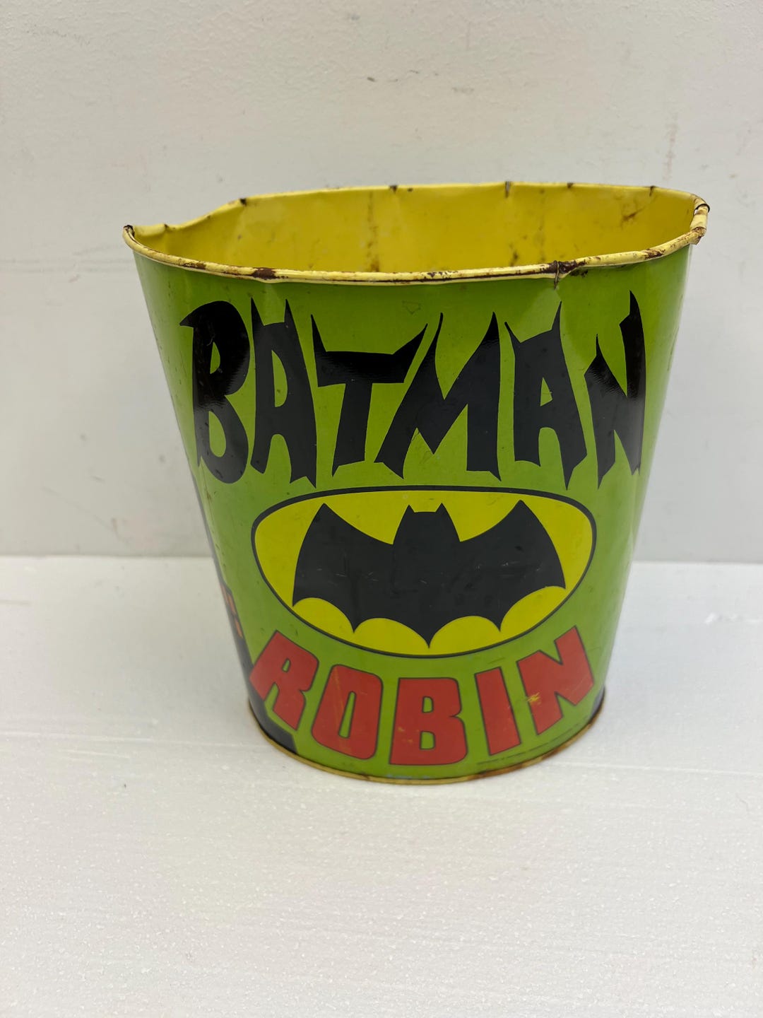 Vintage Batman & Robin Metal Trash Can - Mid Century Cheinco Waste Bin ...