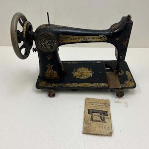 Vintage Singer Sewing Machine Sphinx - Etsy