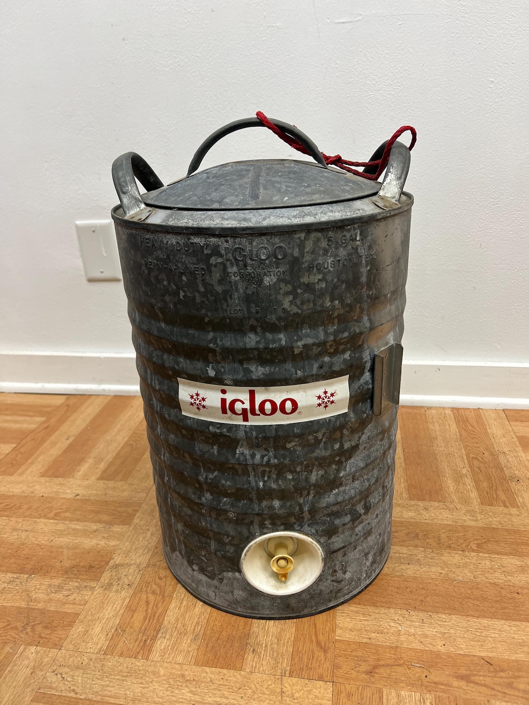 Vintage Igloo 5 Gallon Cooler - Galvanized Metal Water Dispenser With ...