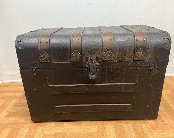 Vintage STEAMER TRUNK W Insert Tray Storage Chest Train Luggage Brown ...