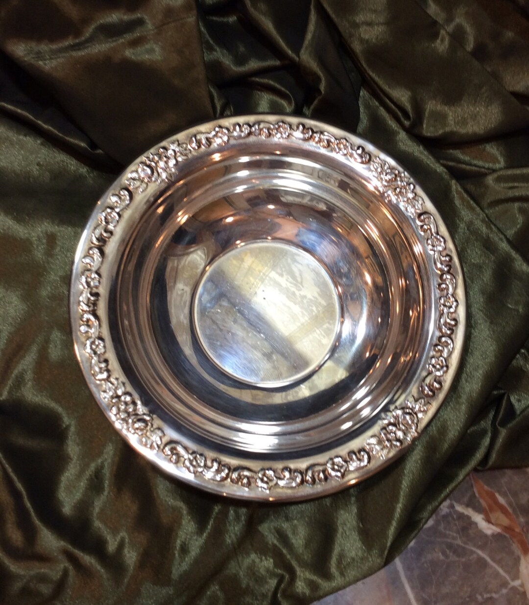 Small Round Silver Plate Bowl by American Silver Smith - Etsy