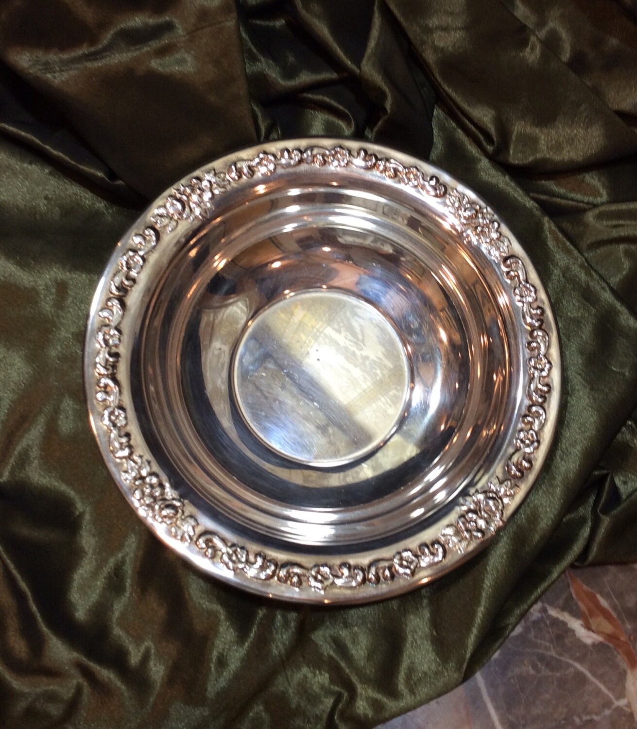 Small Round Silver Plate Bowl by American Silver Smith - Etsy
