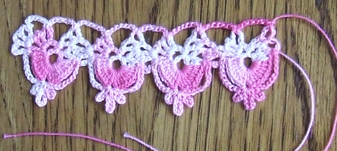 Crochet Pattern for Bleeding Heart Edging for Handkerchiefs - Etsy