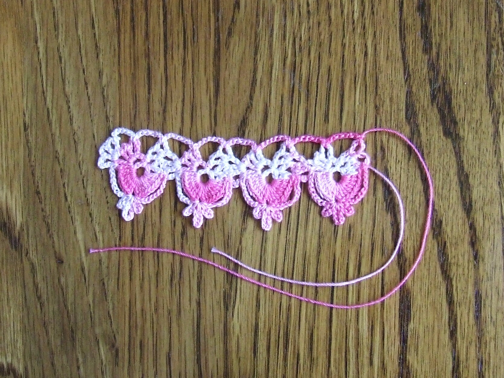 Crochet Pattern for Bleeding Heart Edging for Handkerchiefs - Etsy