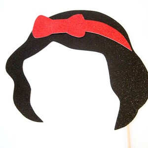 Snow White Photo Booth Prop SVG File, Silhouette Cut File, Cricut Cut ...