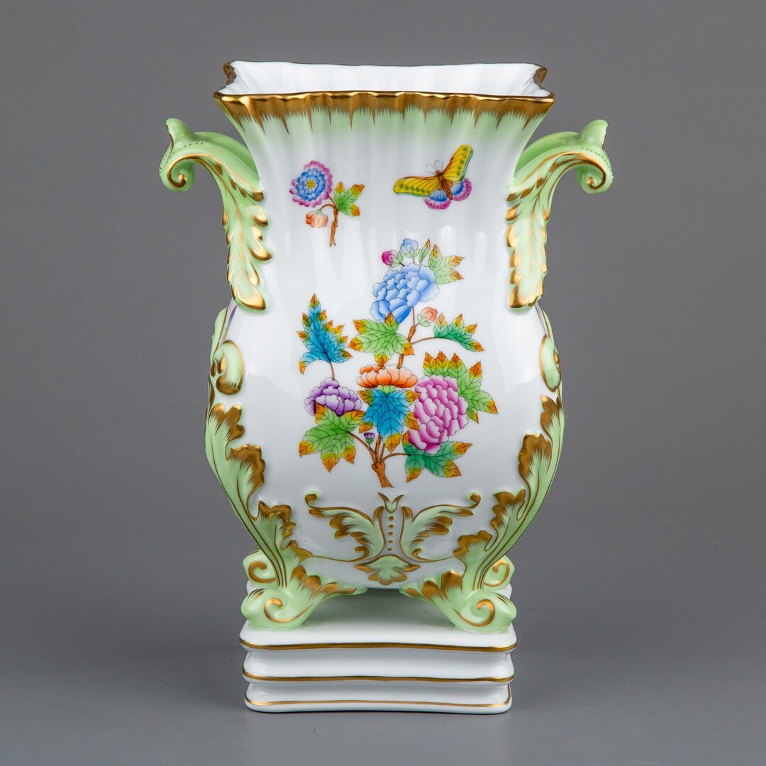 Herend Queen Victoria Baroque Vase With Handles 6612/VBO I. - Etsy