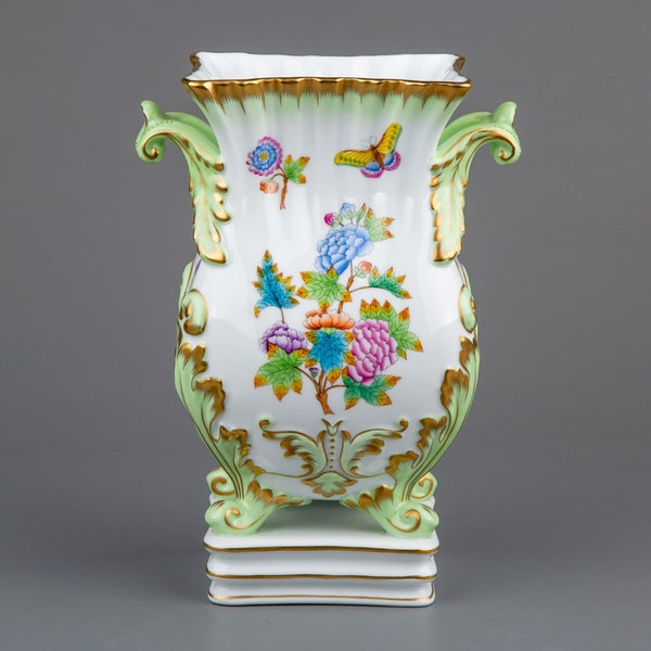 Herend Queen Victoria Vase - Etsy