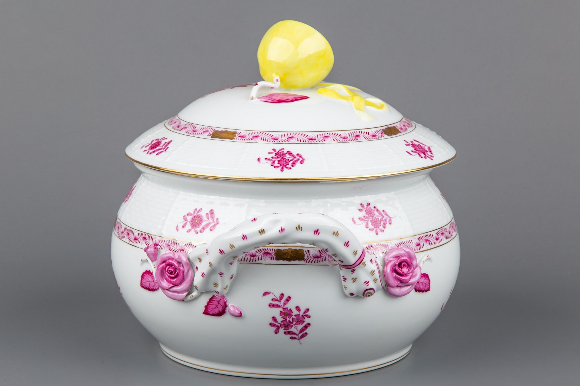 Herend Chinese Bouquet Raspberry Large Soup Tureen with Lemon | Etsy