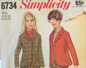 VTG 6004 Vogue (1963). One-piece Dress. Size 12, Bust 32". Complete, Unused, Partially Neatly ...