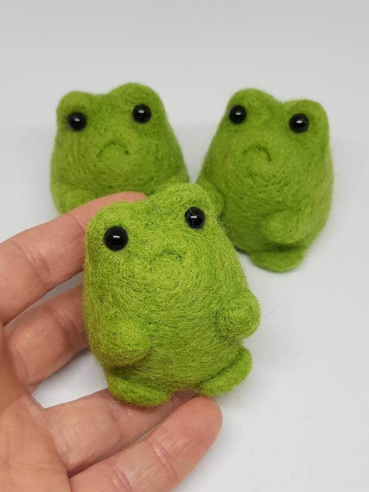 Felted Grumpy FROG Keepsake Gift | Etsy UK