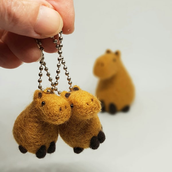 Needle Felted Keychain - Etsy Canada