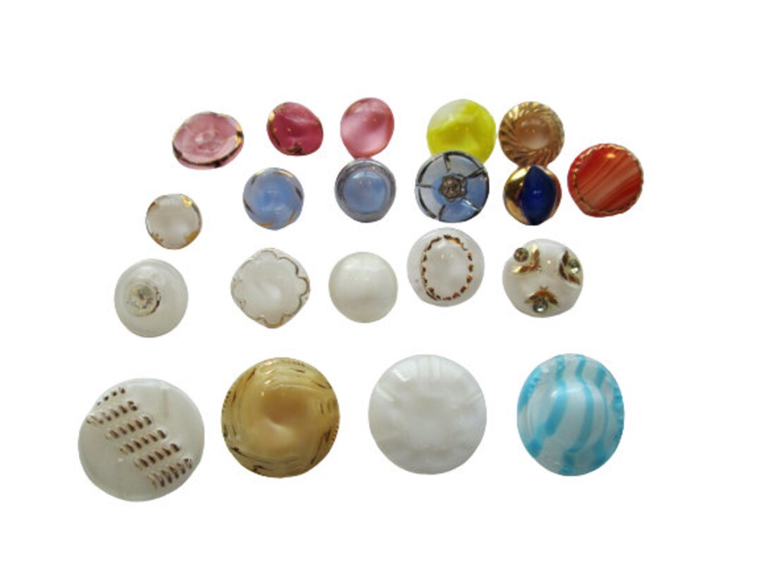 Forty Different Small Medium Vintage Moonglow Buttons Luster ...