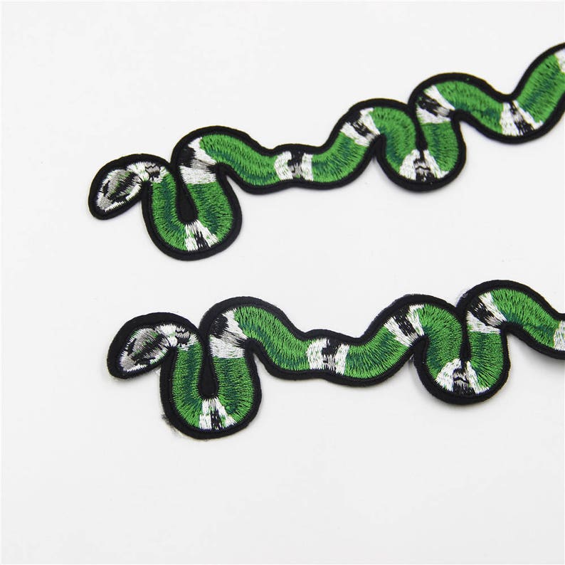 Green Snake Embroidery Applique - Collar Patch (2pcs) - Etsy