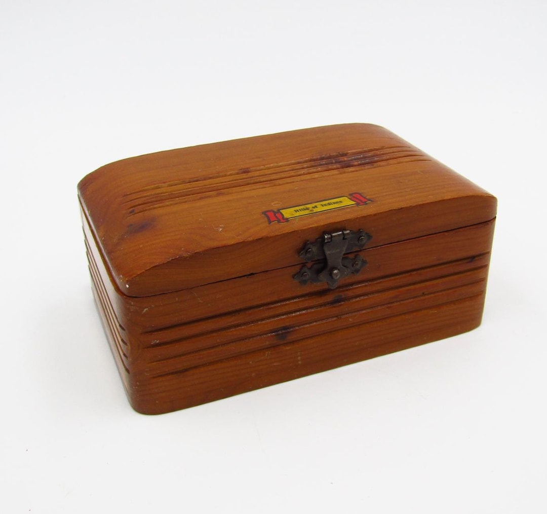 Vintage Small Cedar Wood Box With Brass Latch and Hinged Lid 5x3x2.25 ...