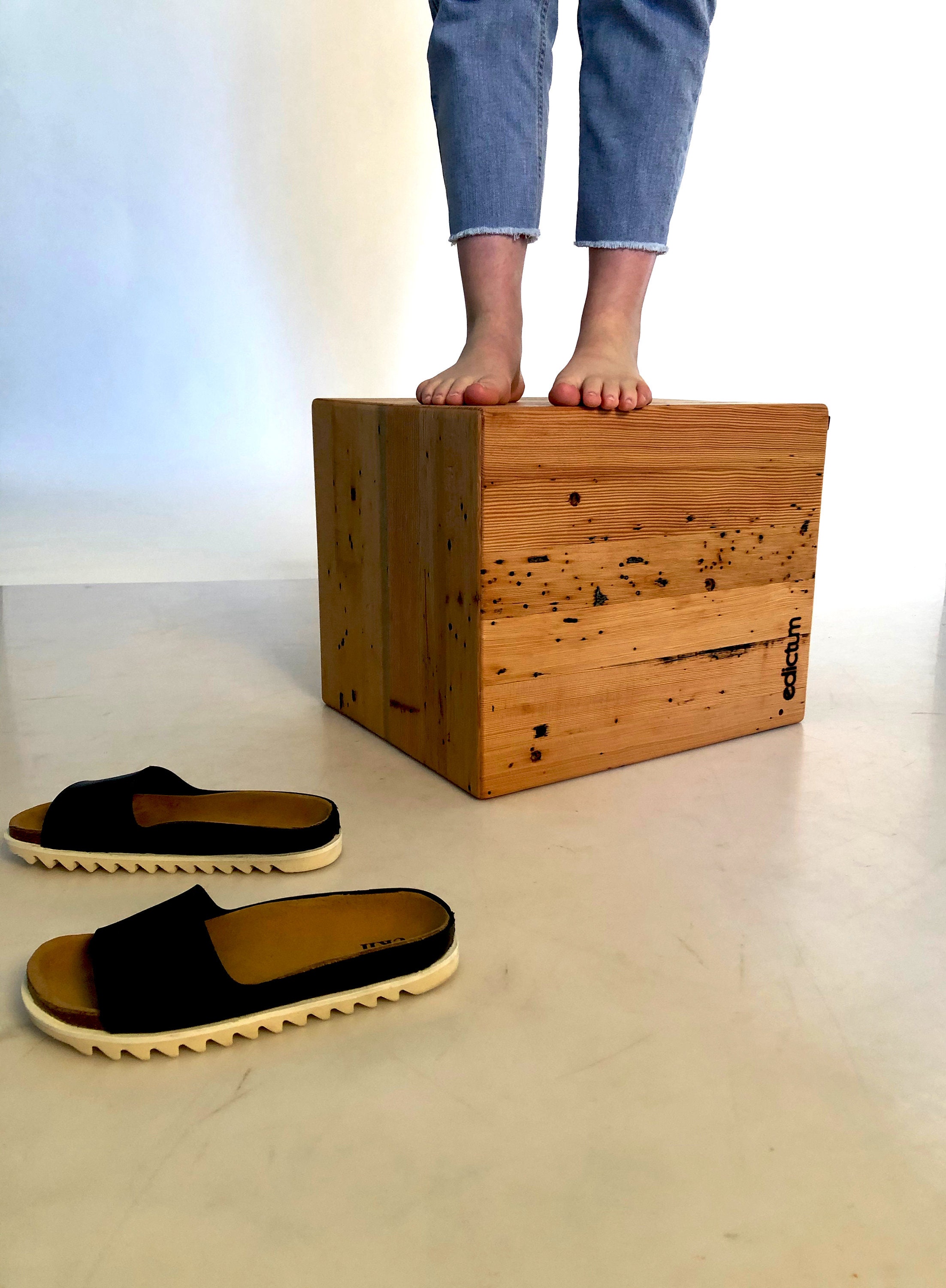 Wood Cube - Cube Seat by Edictum - UNIQUE FURNITURE - Etsy UK