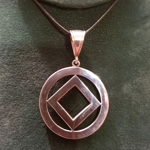 NA Large SERVICE SYMBOL Pendant - Narcotics Anonymous - Free Domestic ...