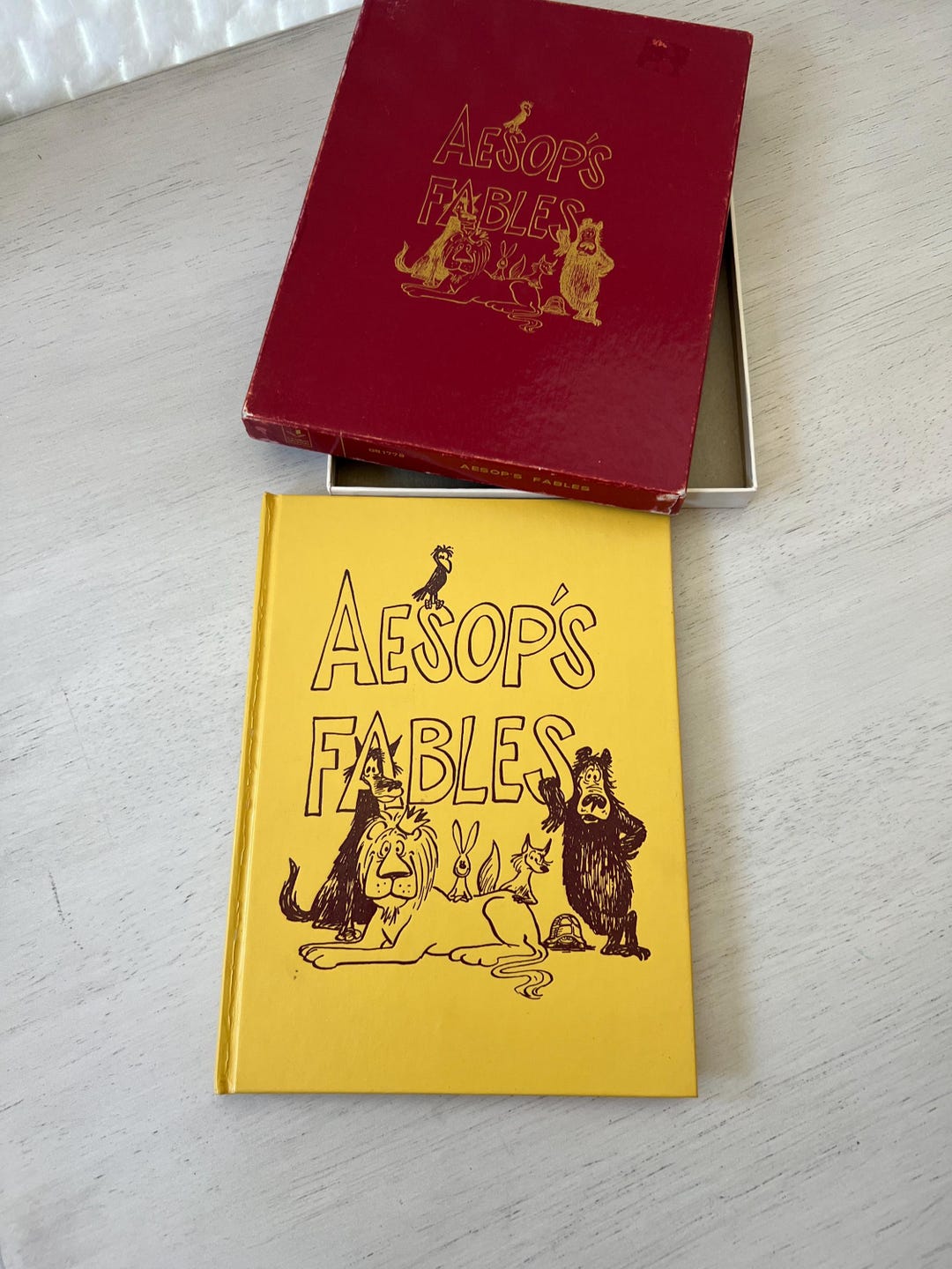 Vintage Aesop's Fables Yellow Book, Verse by Stanton A. Coblentz ...